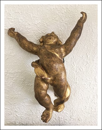 Putti in legno dorato Antiquariato su Arsantik